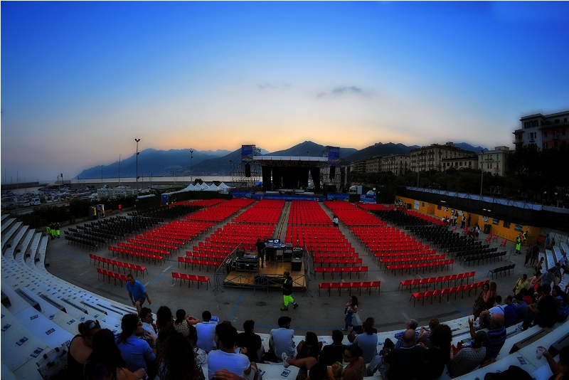 Salerno, torna l'Arena del Mare: previsti i concerti di Riki e Massimo ...