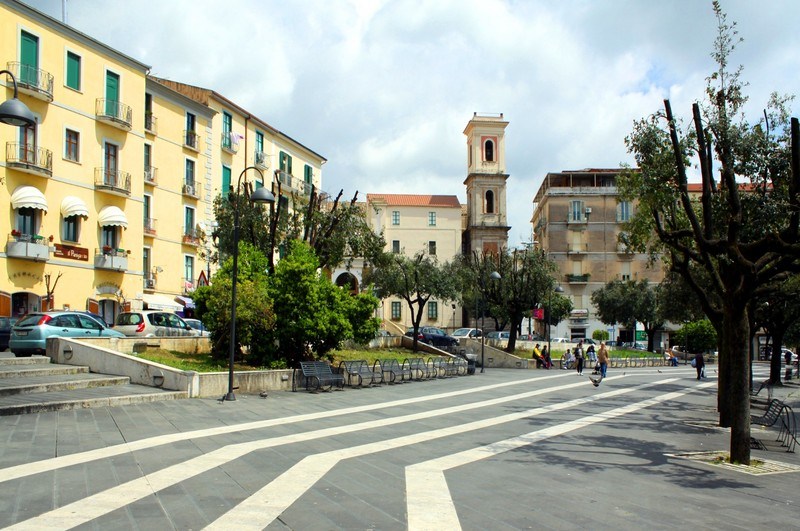 EBOLI-PIAZZA-DELLA-REPUBBLICA - il Giornale di Salerno .it