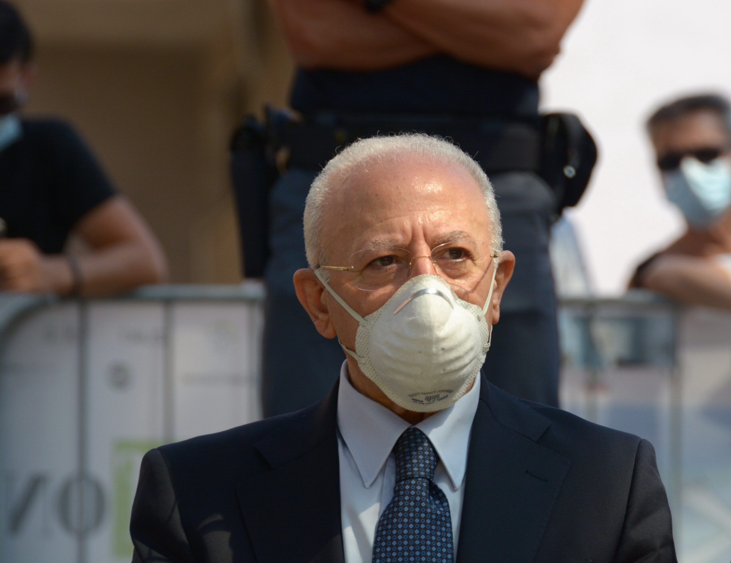 Ucraina, De Luca: "Va portata nell'unione Europea" - il Giornale di ...