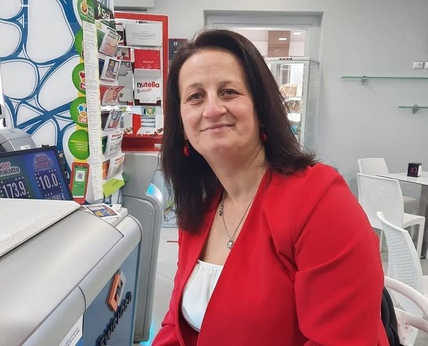 Muore al Cardarelli la 43enne Sara Scorziello di Albanella vittima di ...