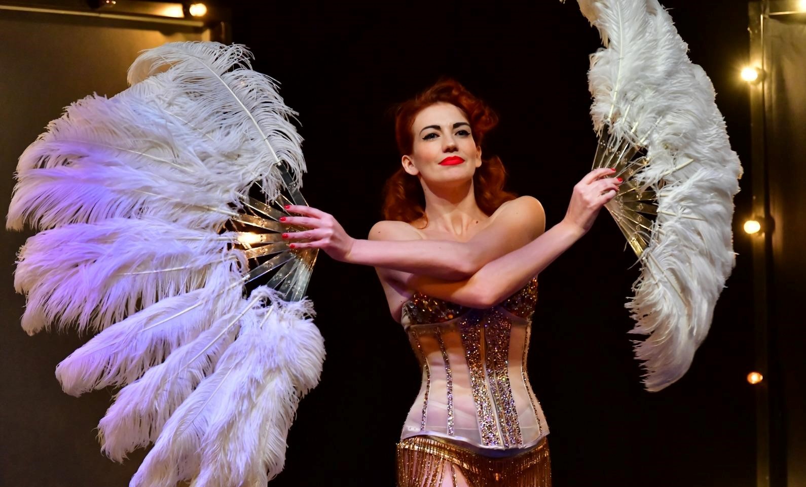 "Un passato senza veli", si alza il sipario. L'intervista a Giulia Di Quilio - il Giornale di ...