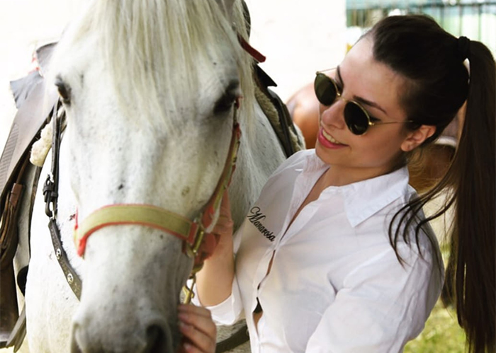 Lacrime e dolore a Ricigliano per il saluto a Maria Rosaria. L ...