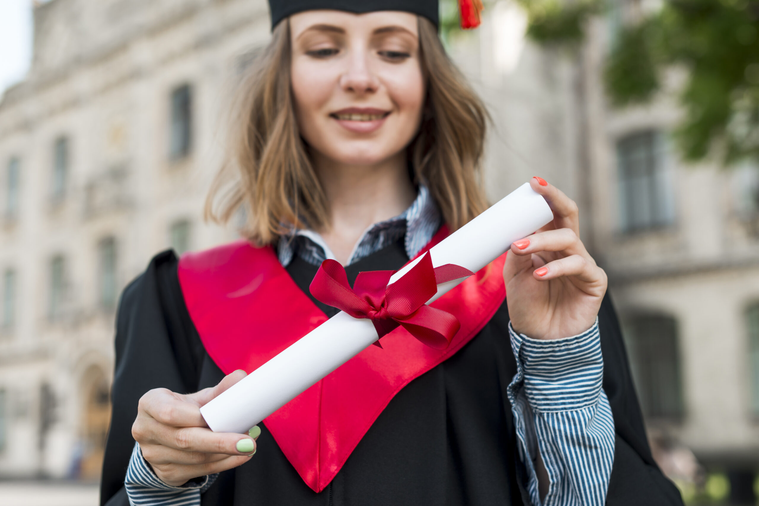 TROPPO FACILE LAUREARSI COMPRANDO GLI ESAMI! - il Giornale di Salerno .it