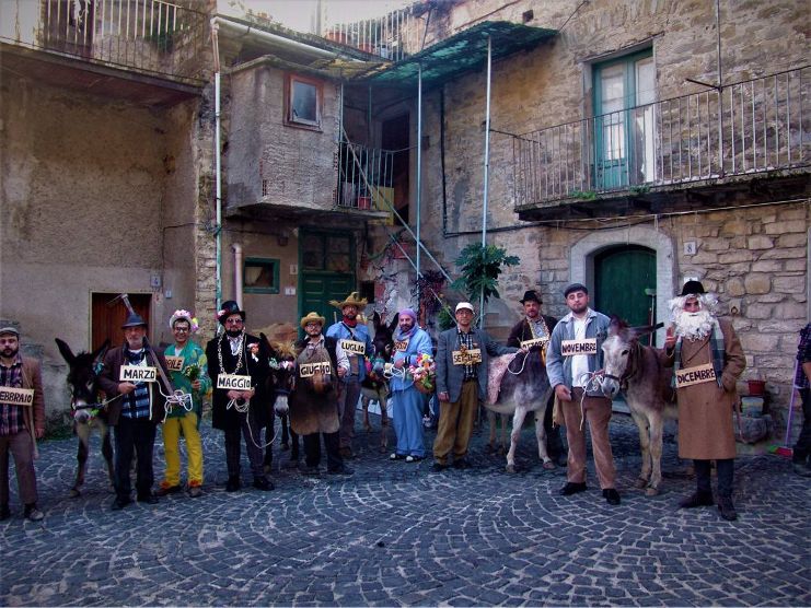 Aquara, torna il tradizionale Carnevale con un viaggio nella cultura ...