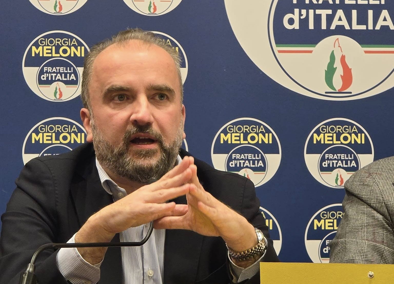 Campania, Iannone (Fdi): Da De Luca e i suoi balle su ecoballe - il ...