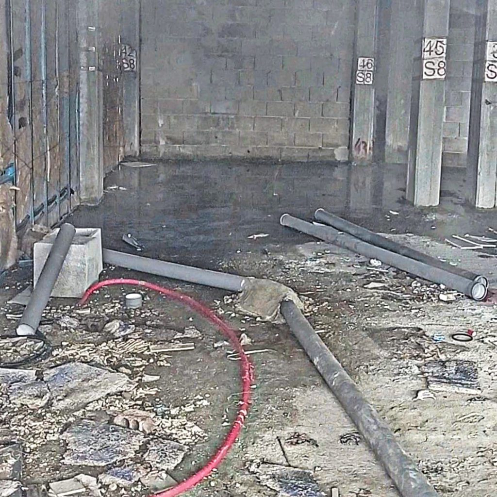 Salerno, locali di piazza della Libertà allagati - il Giornale di ...