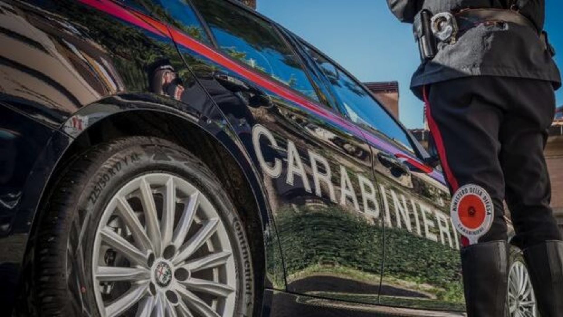 Scafati, evade i domiciliari per andare al bar a fare colazione ...